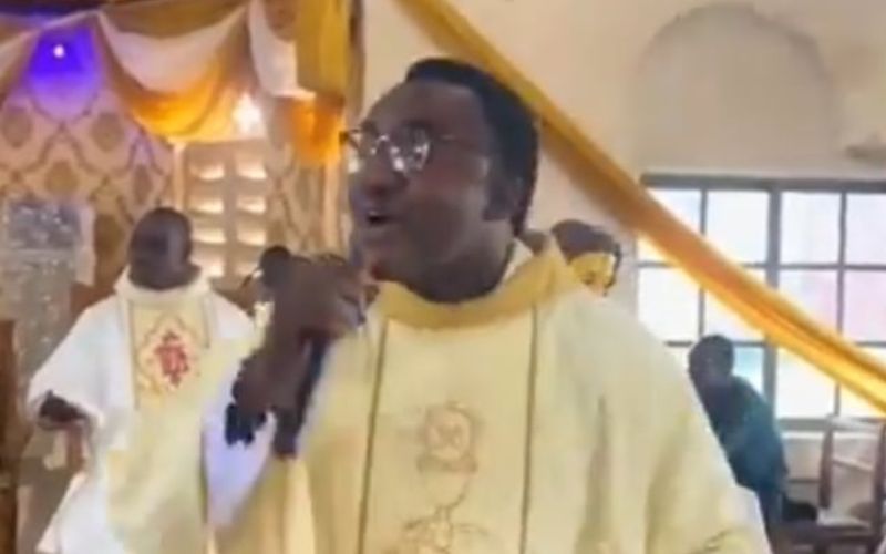 “I let my guard down”: Catholic Priest in Ghana Apologizes for Singing ...