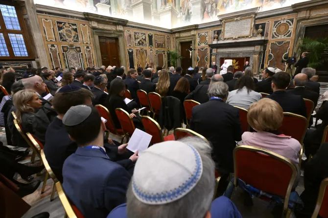Pope Francis Meets Jewish Leaders As They launch Initiative to ...