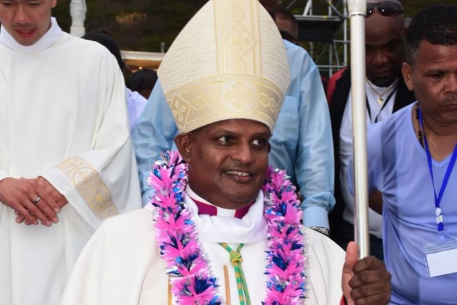 Like Jesus, Have “a shepherd’s heart”: Cardinal in Mauritius to New ...